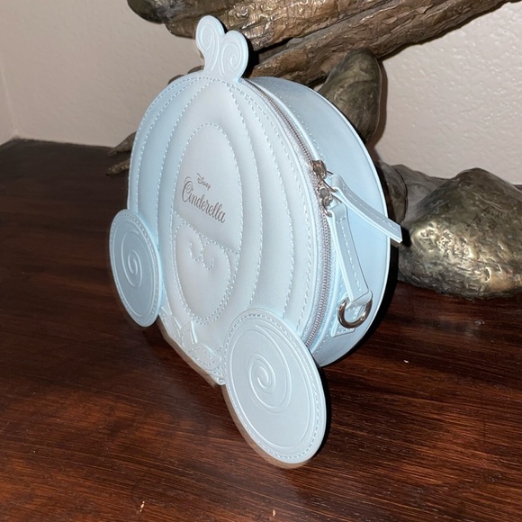 Pandora | Bags | Pandora Limited Edition Cinderella Crossbody Purse ...